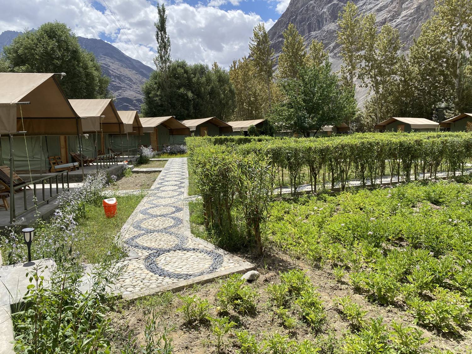 Gallery | Pebbles Resorts