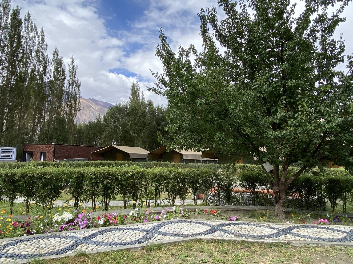 Gallery | Pebbles Resorts